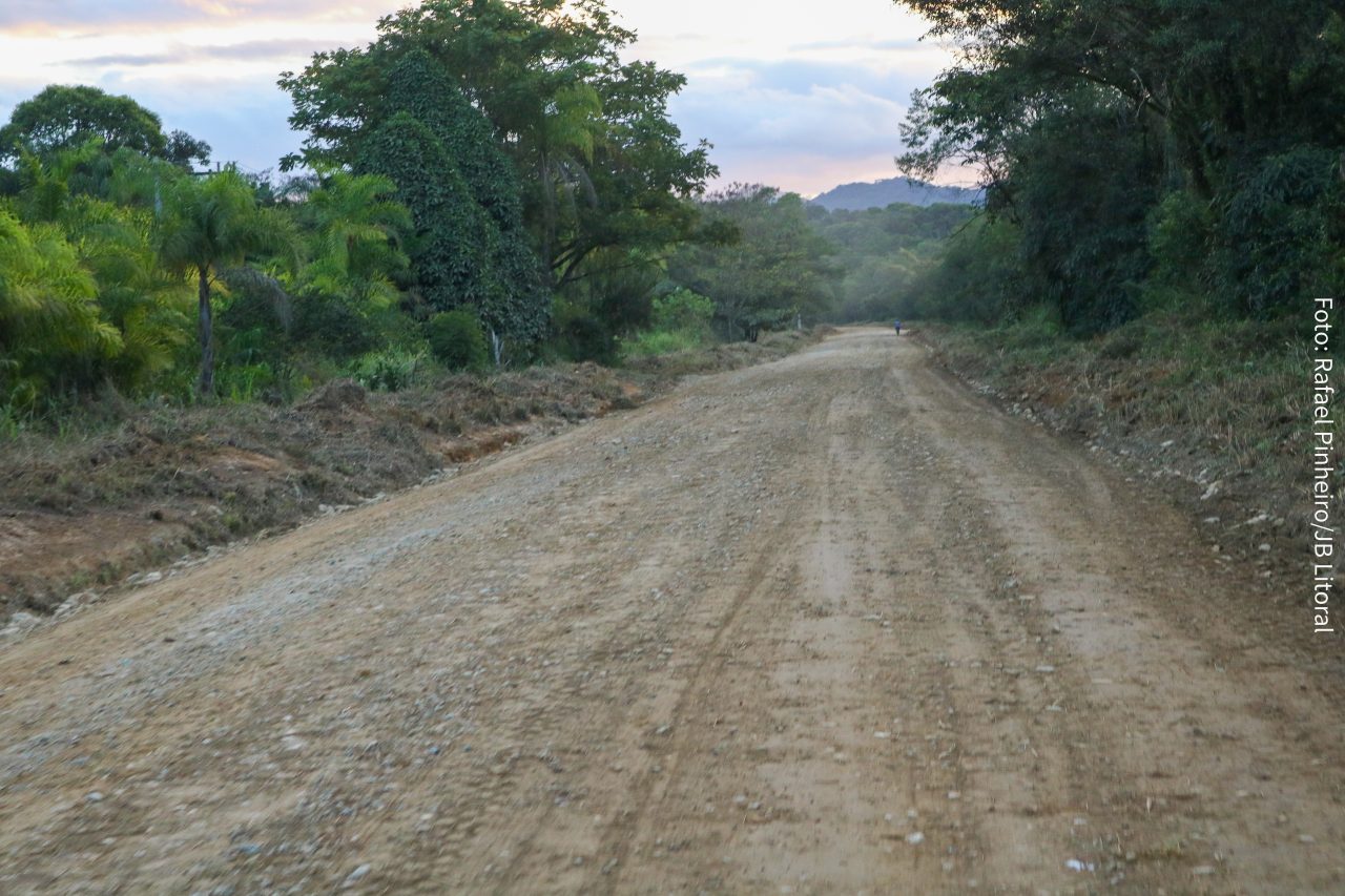 Seis anos após anunciar primeiro estudo de viabilidade para pavimentar ...